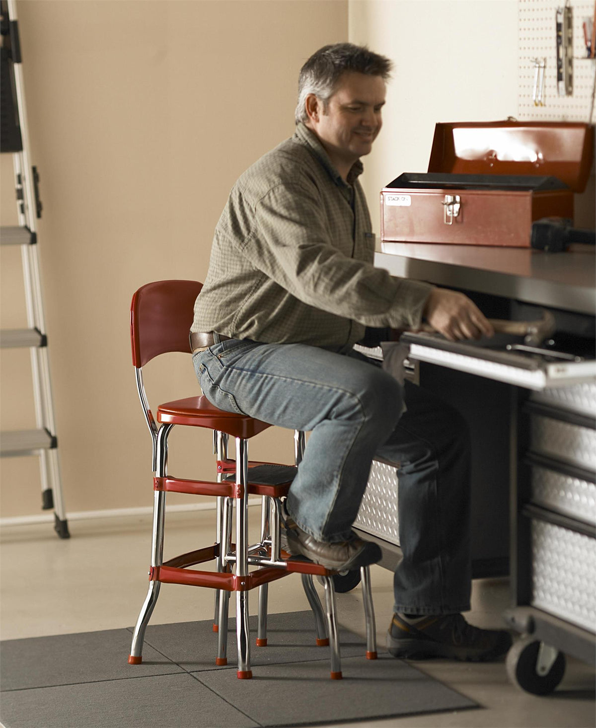 Stylaire Retro Chair + Step Stool with Pull-Out Steps - Cosco